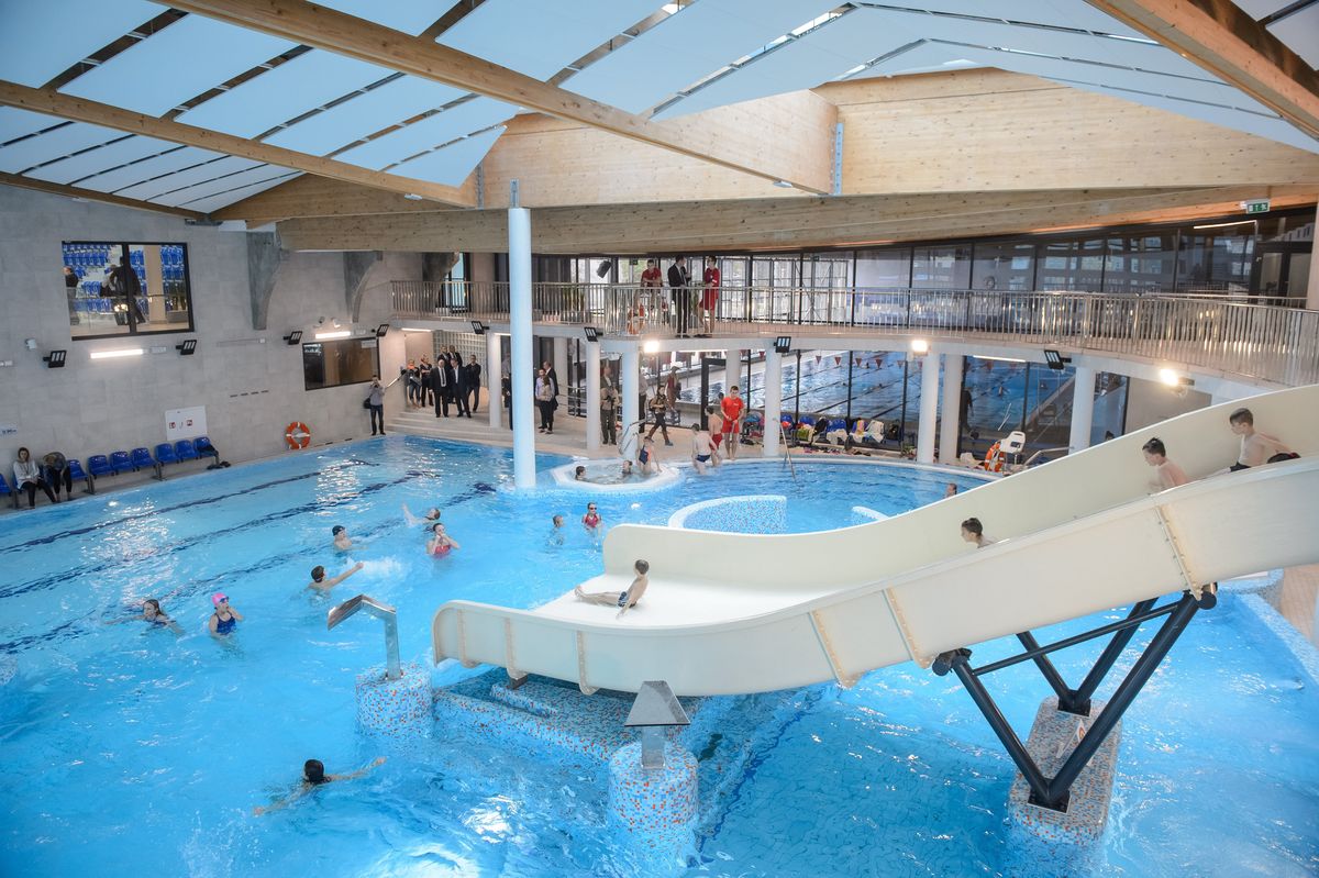 Wstydliwy problem na miejskiej pływalni. Zamknięto część Aqua Lublin ...