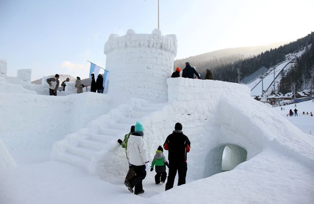 Zakopane - powstaje najdłuższy na świecie labirynt ze śniegu i lodu ...