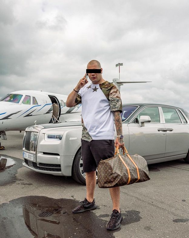 Prawnik ujawnia, jak Budda i Grażynka znoszą areszt. Wymowne - Pudelek