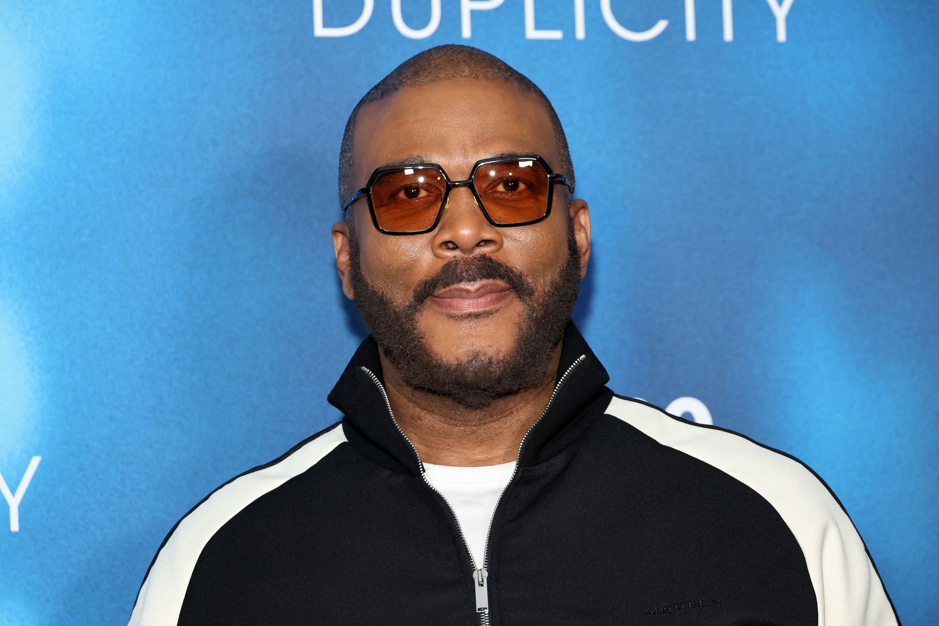 "Położył rękę na nodze". Tyler Perry oskarżony o molestowanie