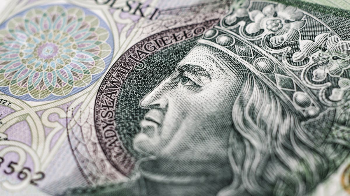 Polaków nie stać na święta. Cięcie wydatków przed Wigilią - Money.pl