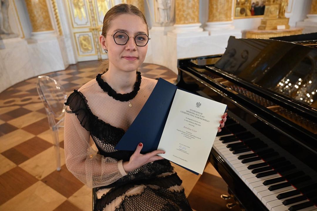 Kim jest Karolina Lizer? Eurowizja, wiek, wzrost, partner, twórczość ...