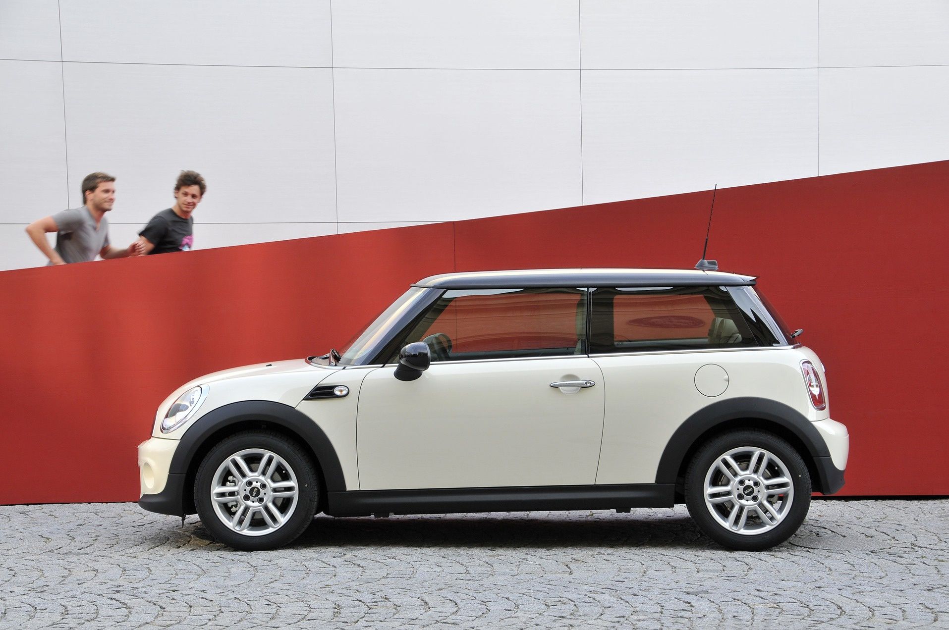 Mini Cooper R56 (2006-2015) – opinie i typowe usterki