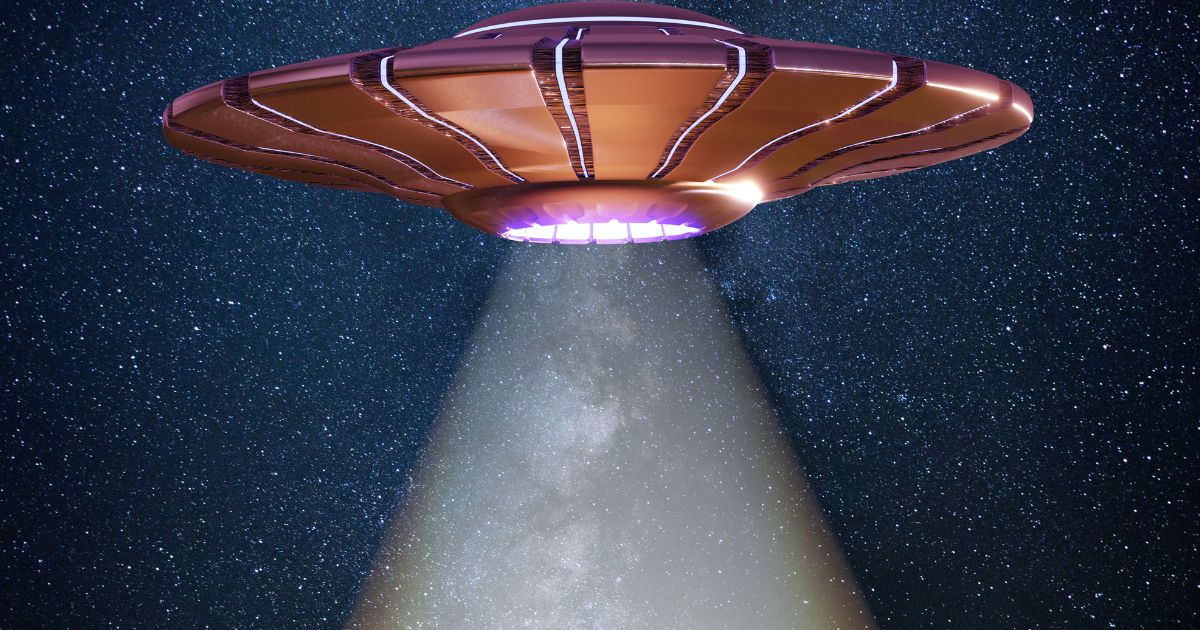 UFO atakuje Stany Zjednoczone? Fani teorii spiskowych wszczynają alarm ... UFO atakuje Stany Zjednoczone? Fani teorii spiskowych wszczynają alarm ...