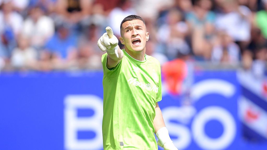 Media: Lech będzie miał nowego bramkarza? Zaskakujący ruch