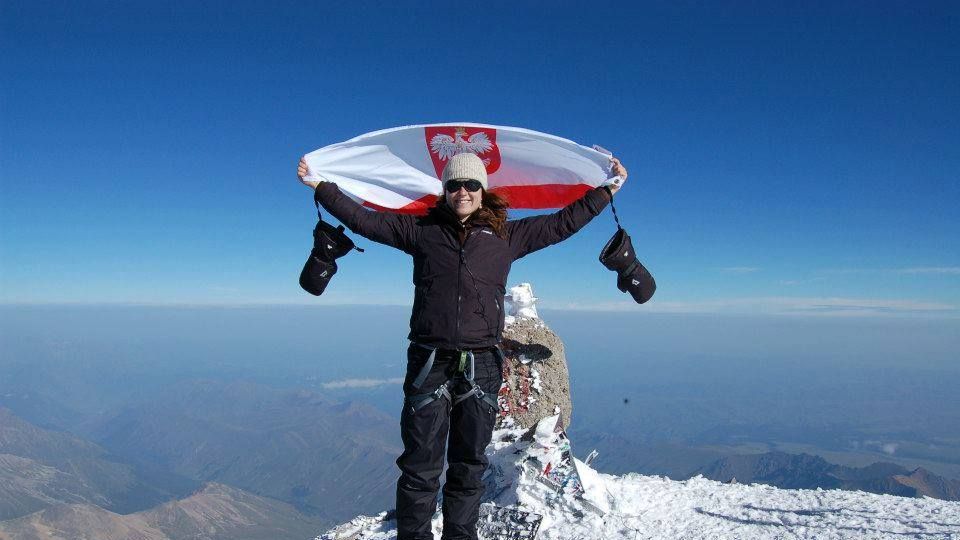 Polka przeszła do historii! Grażyna Machnik zdobyła Koronę Ziemi i oba ...