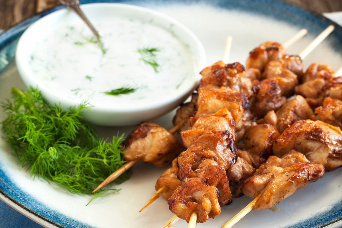 W majówkę przygotuję te pyszne szaszłyki z kurczaka. Ekstra dodatek ...