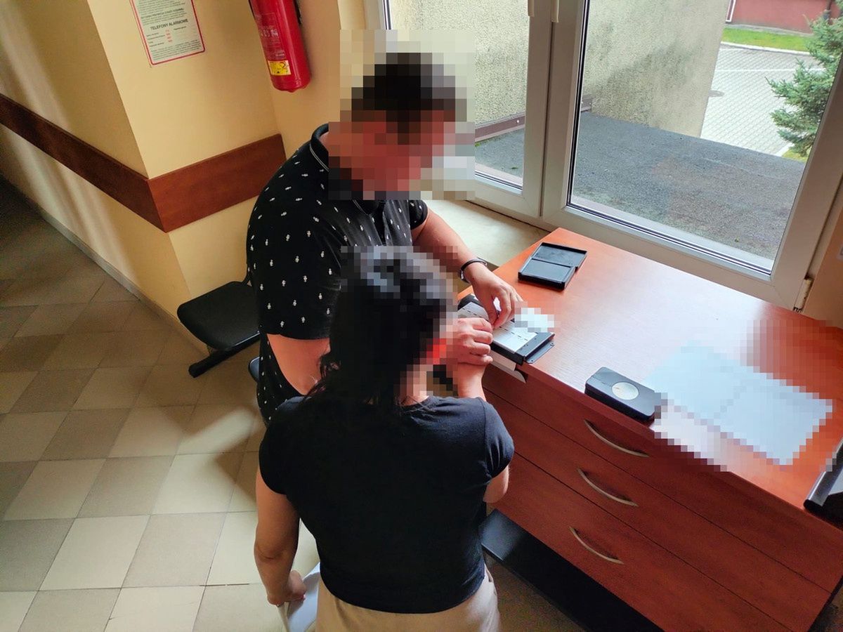 Pijana matka. Grozi jej więzienie za "opiekę" nad niemowlakiem