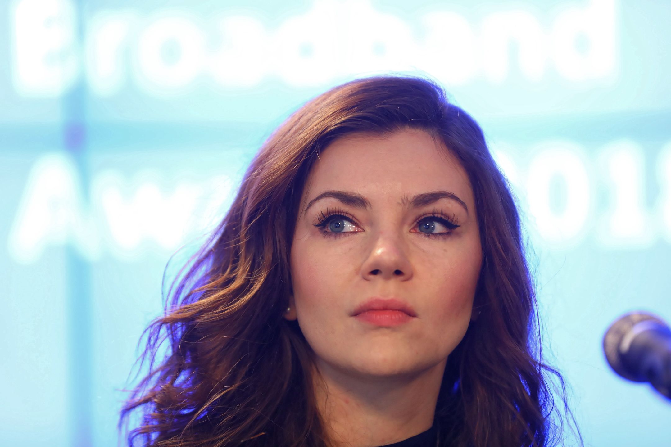 Wanda Buk. Kim jest prawniczka walcząca o 5G? - WP Kobieta