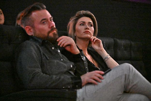 Rzadki widok. Krzysztof Stanowski bryluje z żoną na premierze - Pudelek