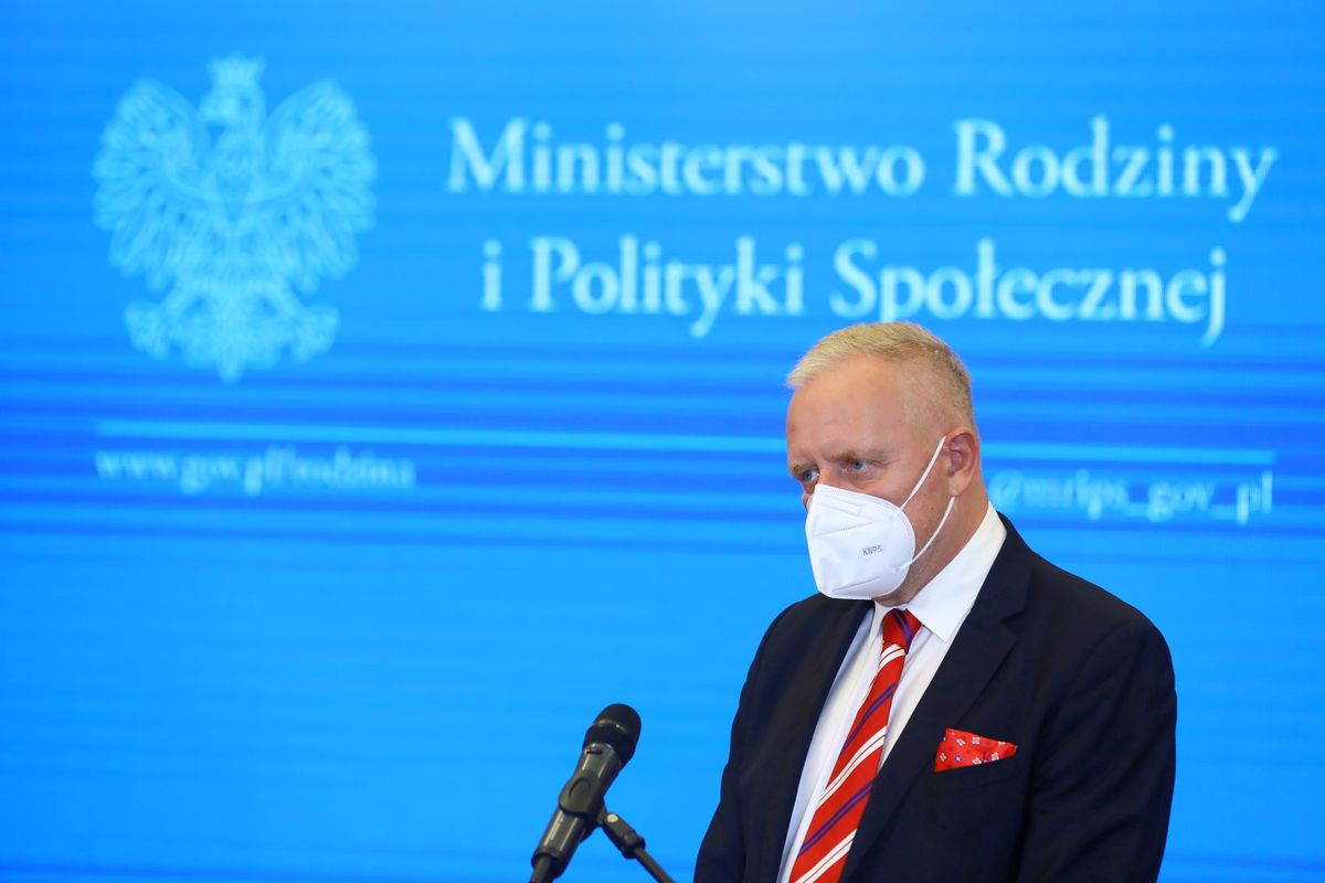 Lockdown w Polsce. Dr Sutkowski mówi jasno: to odpowiedź na szarą ...