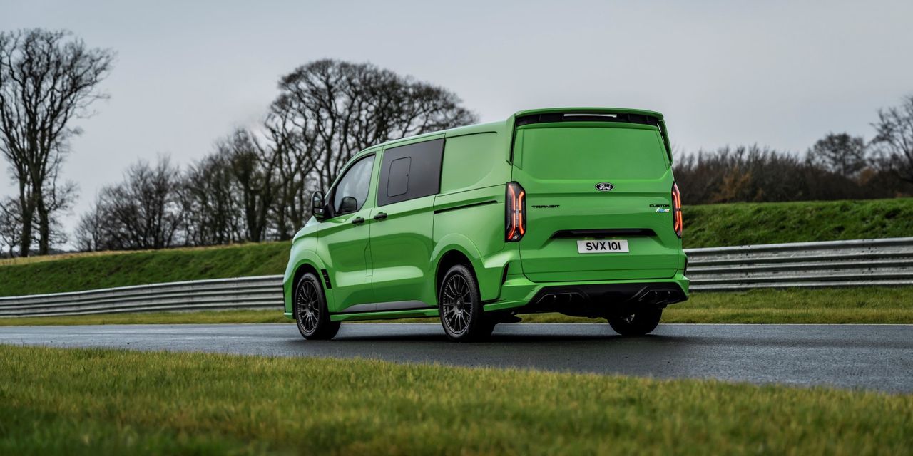 Transit i Ranger na ostro. Ford uzupełnia ofertę o wersje MS-RT