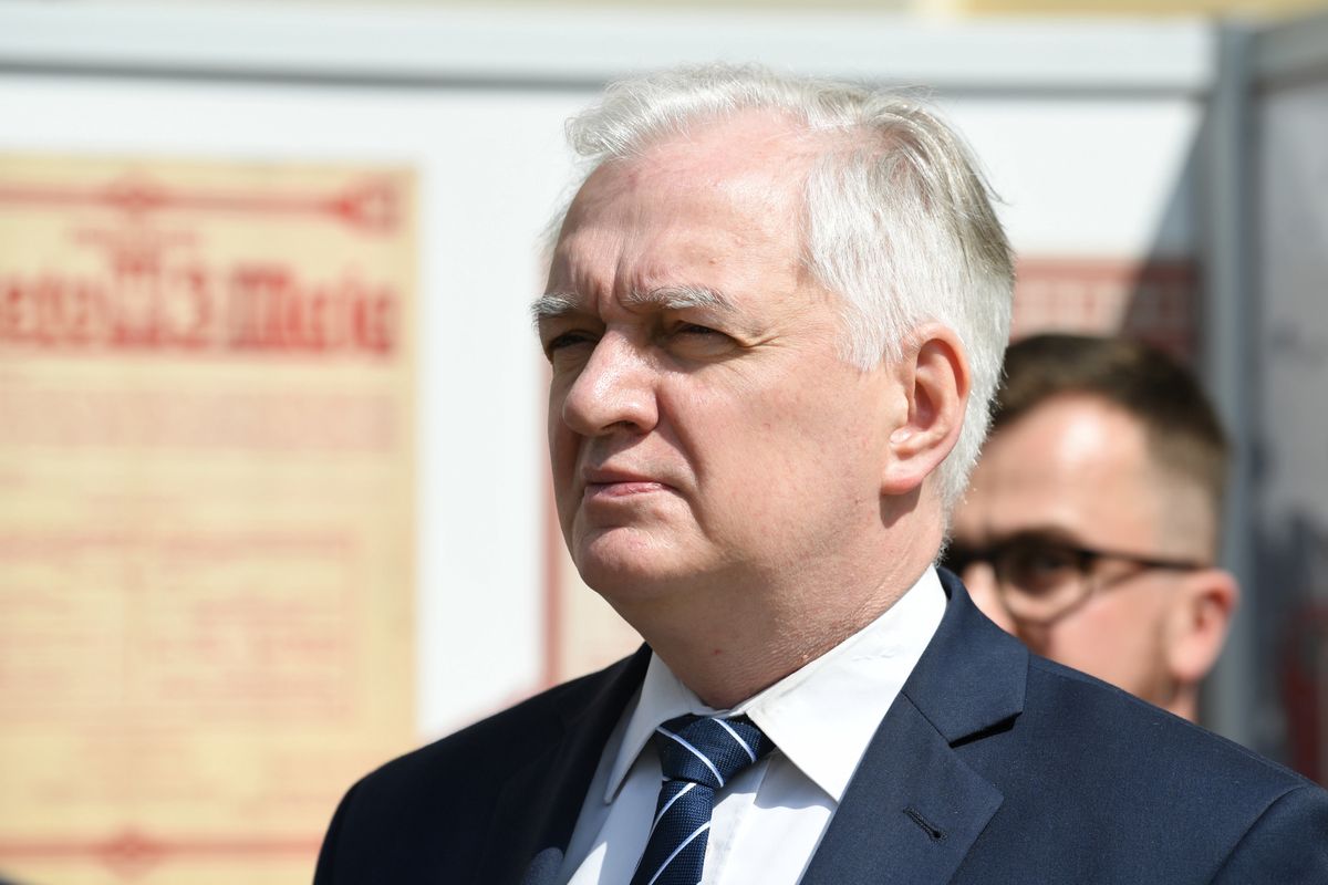 Prof. Maksymowicz odchodzi z Porozumienia. Jarosław Gowin: żałuję - WP ...