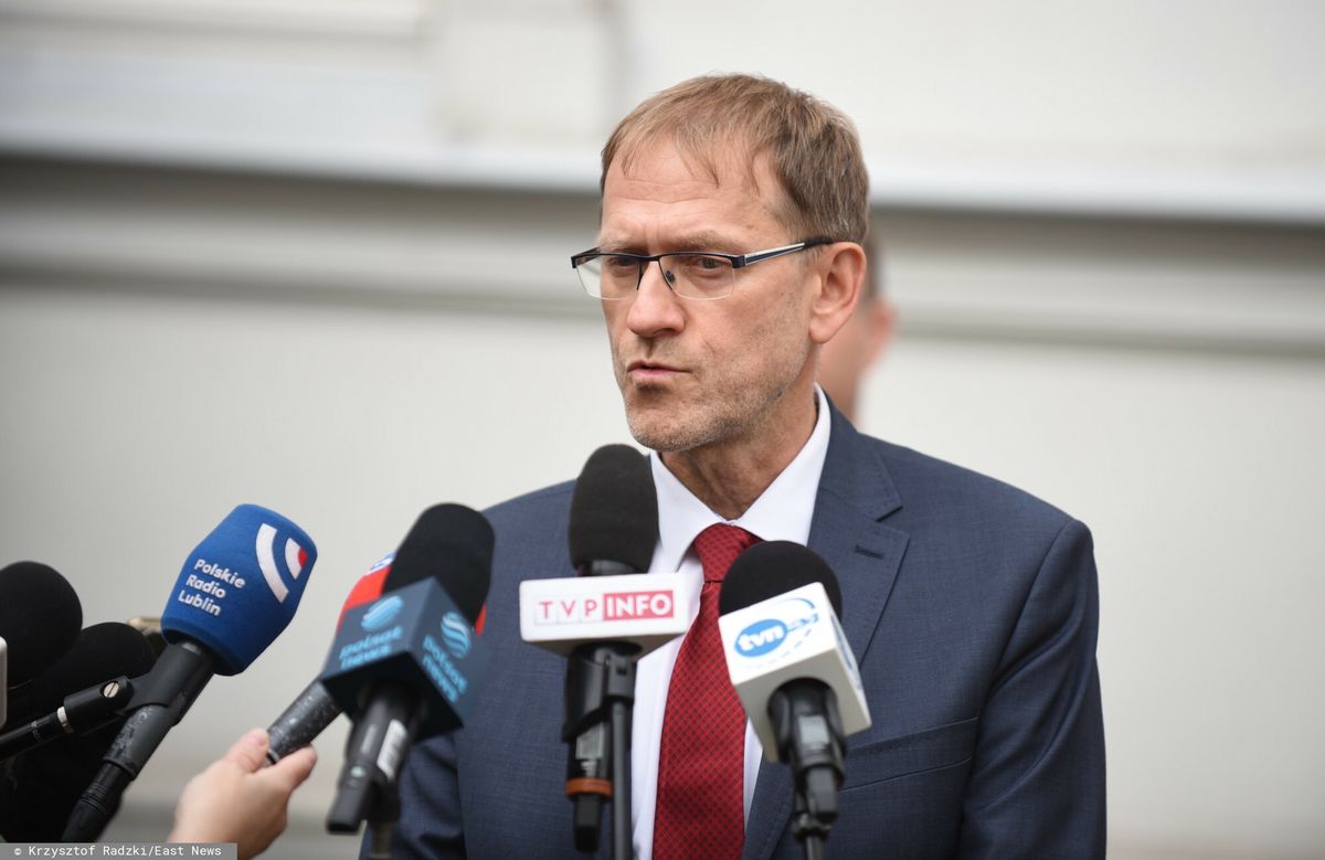 Rekordy zakażeń i zgonów. Prof. Krzysztof Tomasiewicz: Przeciwnicy ...