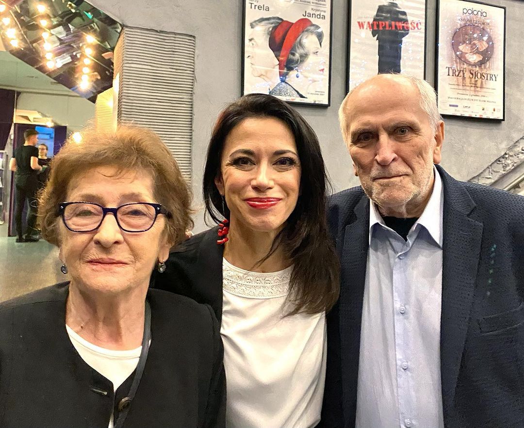 Anna Iberszer w 2023 roku straciła rodziców. Gwiazda "Rancza" dodała ...