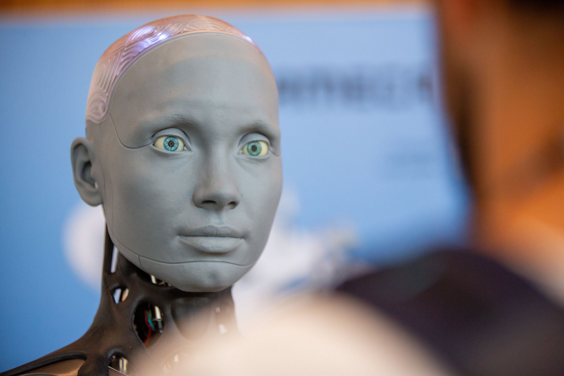 Była nadpalana i nakłuwana. Nowa "skóra" nadaje robotom ludzki charakter