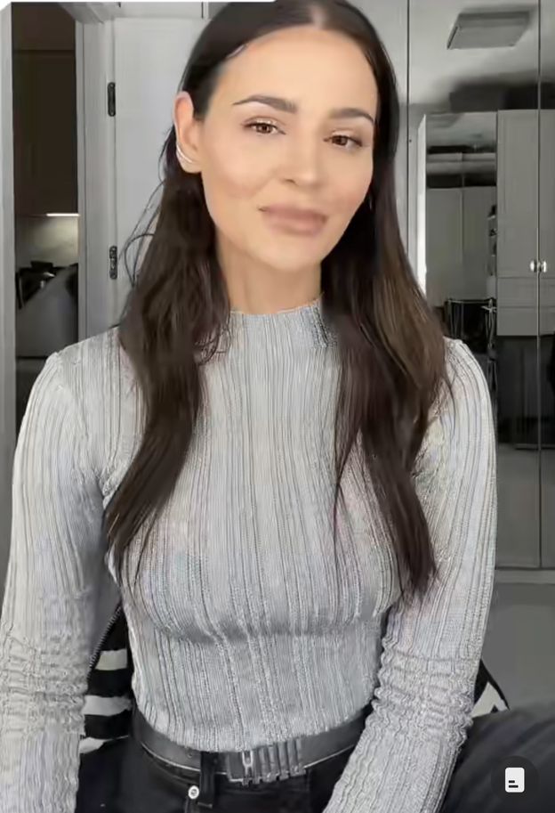 Skarbek ujawnia prawdę o telewizji! Szok, co wyprawiali poza kamerami - Pudelek