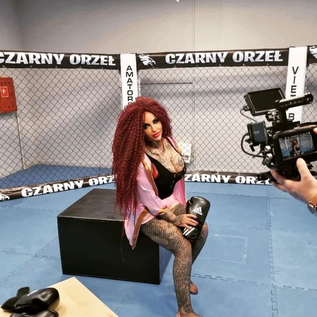 Jej "Big Klamoty" stały się hitem sieci. Kim jest Sandra S? - Pudelek