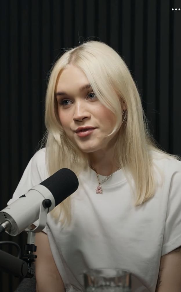 Tak BEZ PERUKI wygląda Bryska. Poznalibyście ją w naturalnym wydaniu ...