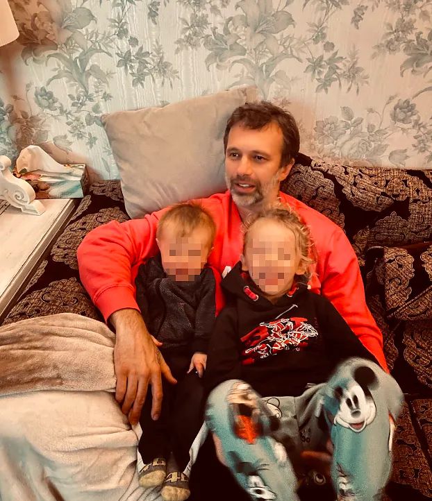 To on był pierwszym mężem Woźniak-Starak. Co dziś robi Adam Badziak ...