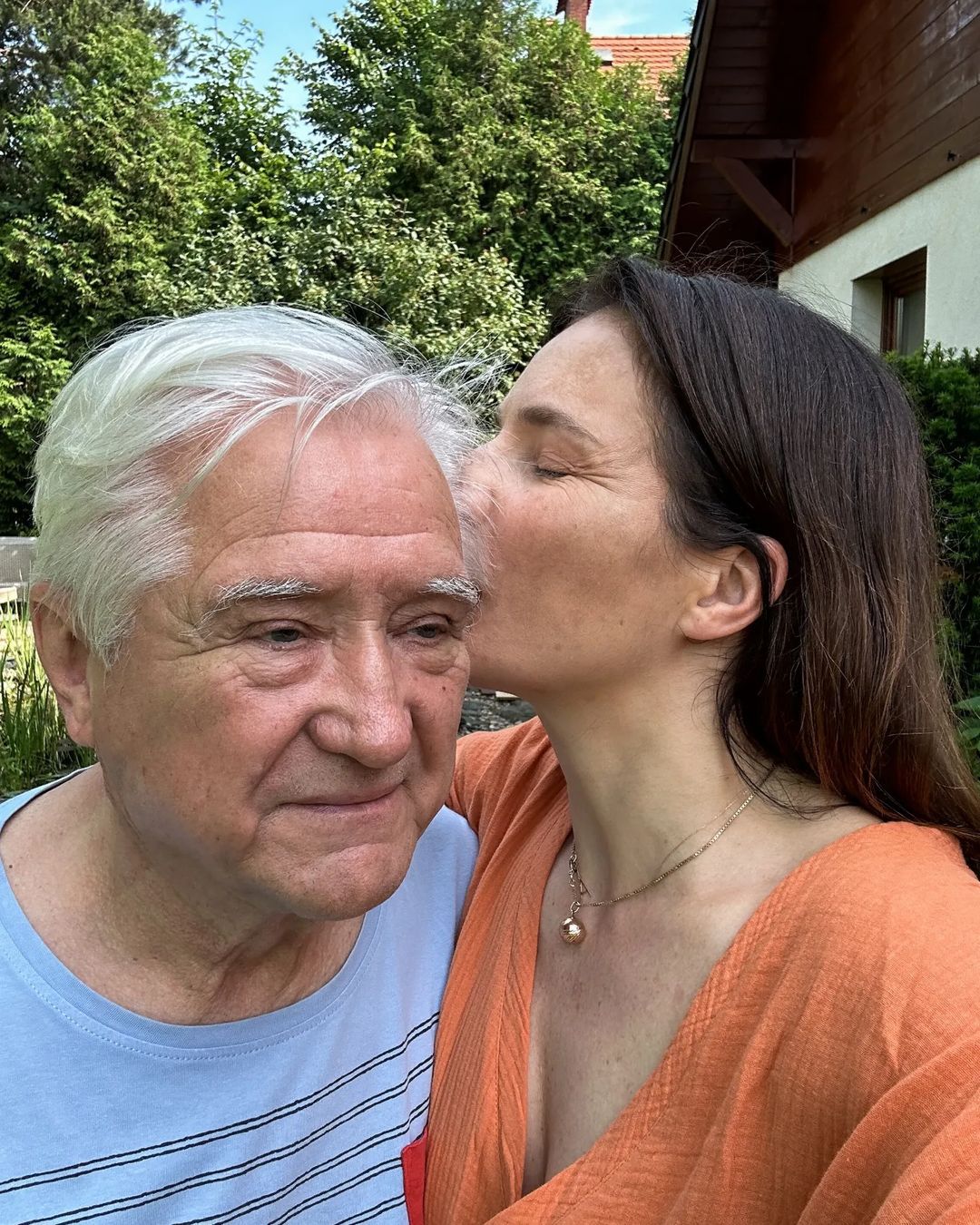 Dzień Ojca 2023. Anna Dereszowska zapozowała z tatą. "Po śmierci mamy ...