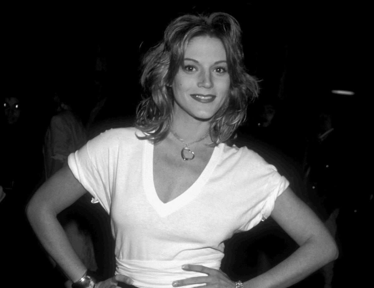 Zmarła aktorka z kultowych "Skrzydeł". Farrah Forke miała 54 lata - WP ...