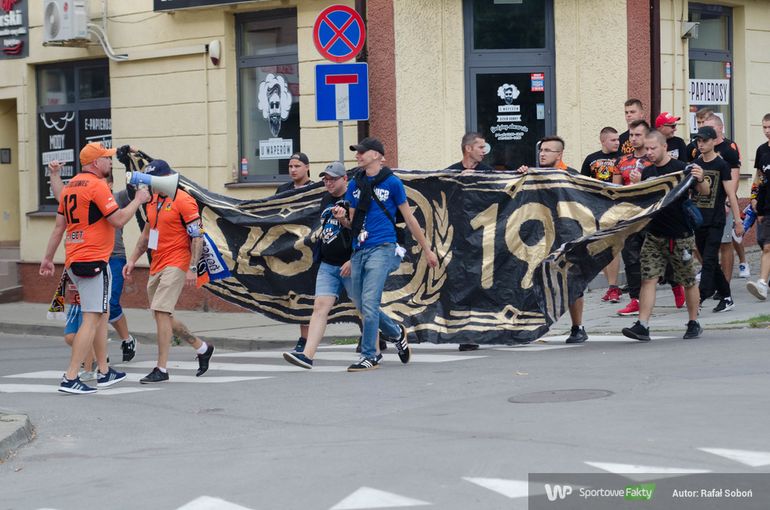 Mecz z okazji 90-lecia KSZO Ostrowiec z Lechem Poznań (galeria)