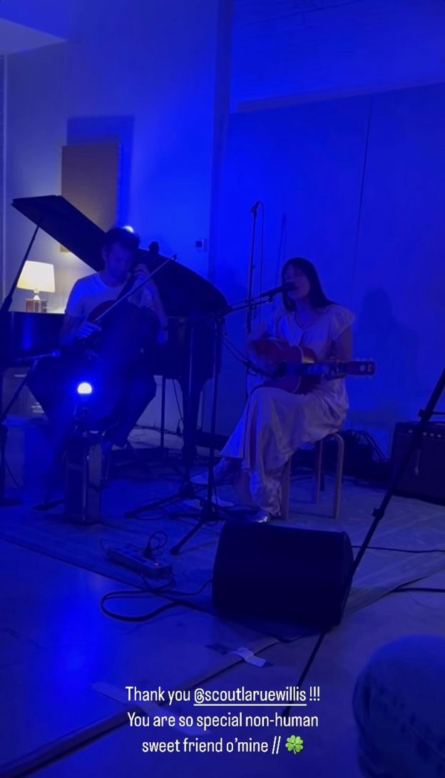 Nikodem Rozbicki chwali się przyjaźnią z córką Bruce'a Willisa - Pudelek