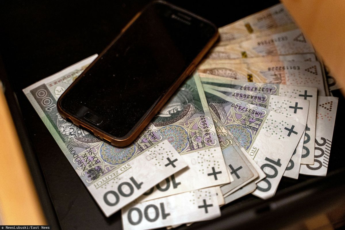 Składasz PIT-37 lub 38? Uwaga - nie wszystko uzupełni się automatycznie - Money.pl