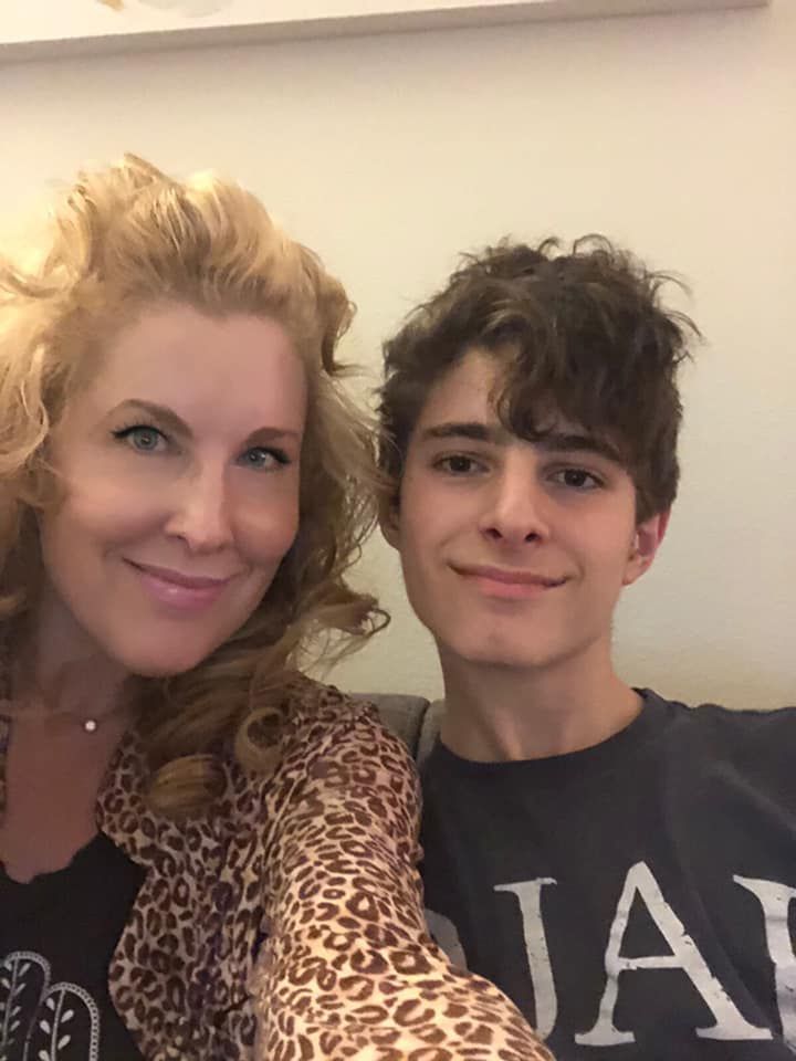 50-letnia autorka telewizyjnych hitów popełniła samobójstwo. Nie była w ...