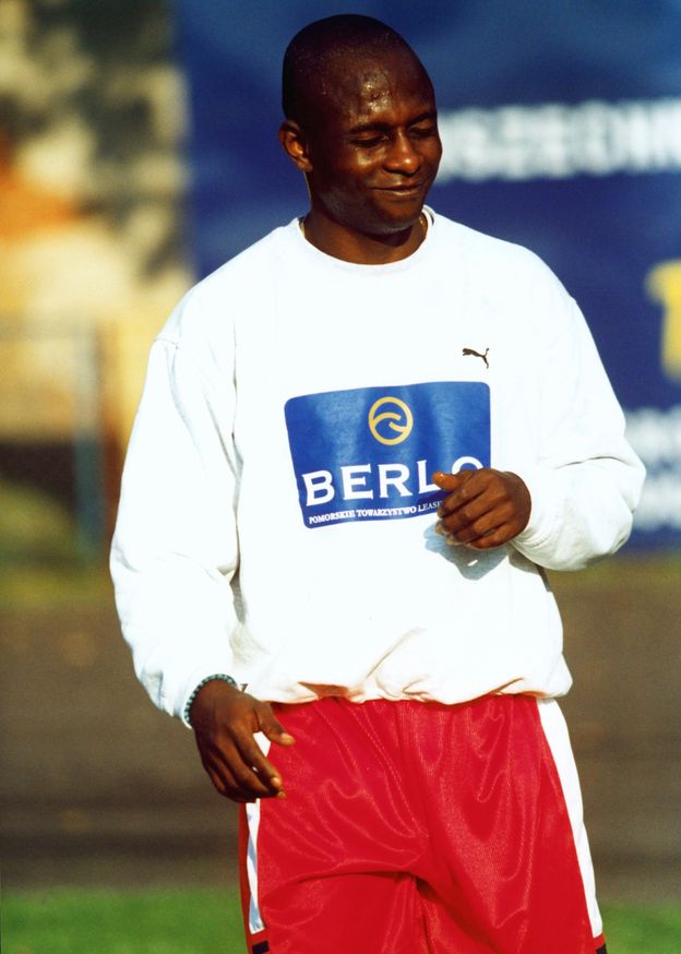 Emmanuel Olisadebe robił karierę w reprezentacji Polski i nagle zniknął ...