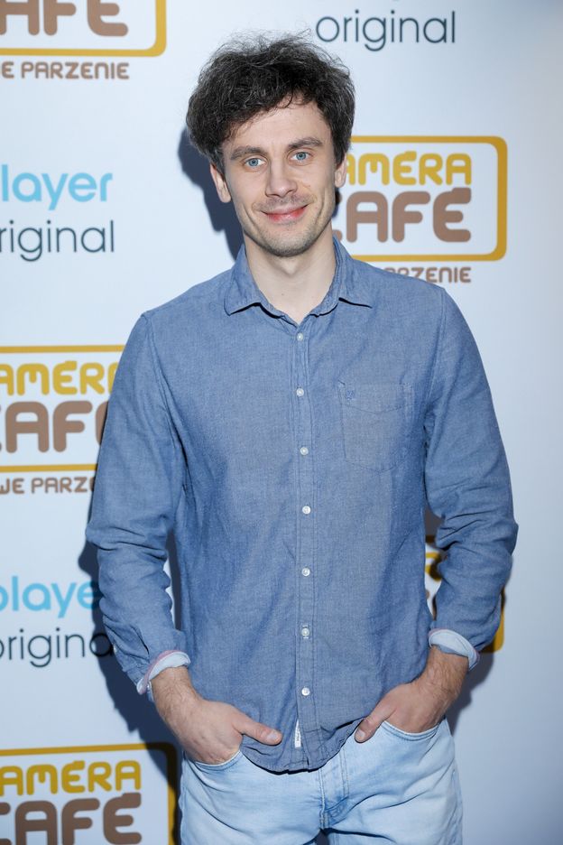 "Sami swoi. Początek". Kim jest "nowy" Pawlak, Adam Bobik? - Pudelek