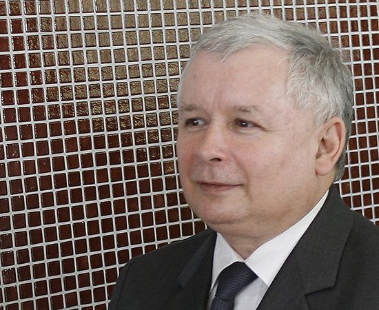 Nowy program PiS: partia odpuszcza walkę z układem - WP Wiadomości