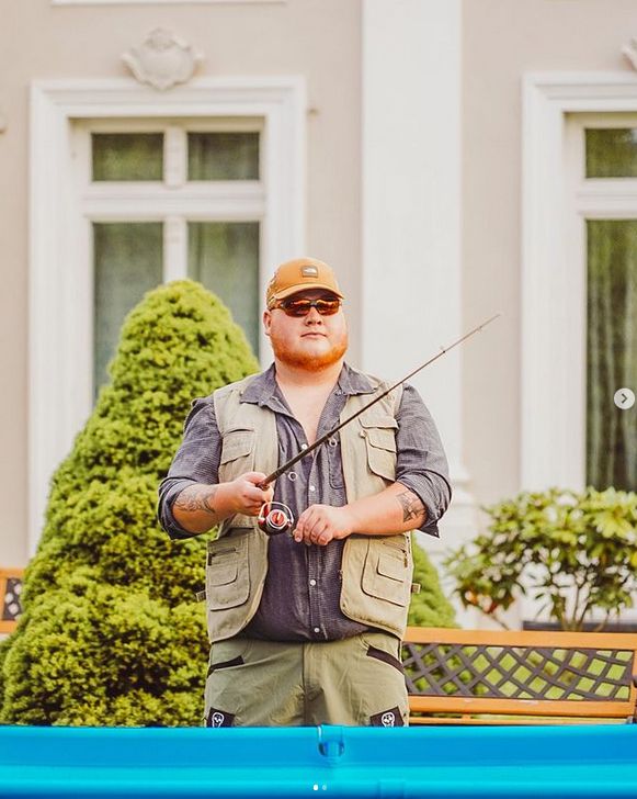 Leksiu z Teamu X tłumaczy wysyłanie zdjęć penisa: "Jesteś grubym, rudym ...