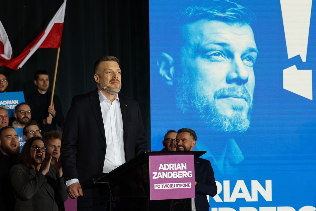 Adrian Zandberg zawalczy o prezydenturę. Takim majątkiem dysponuje ...