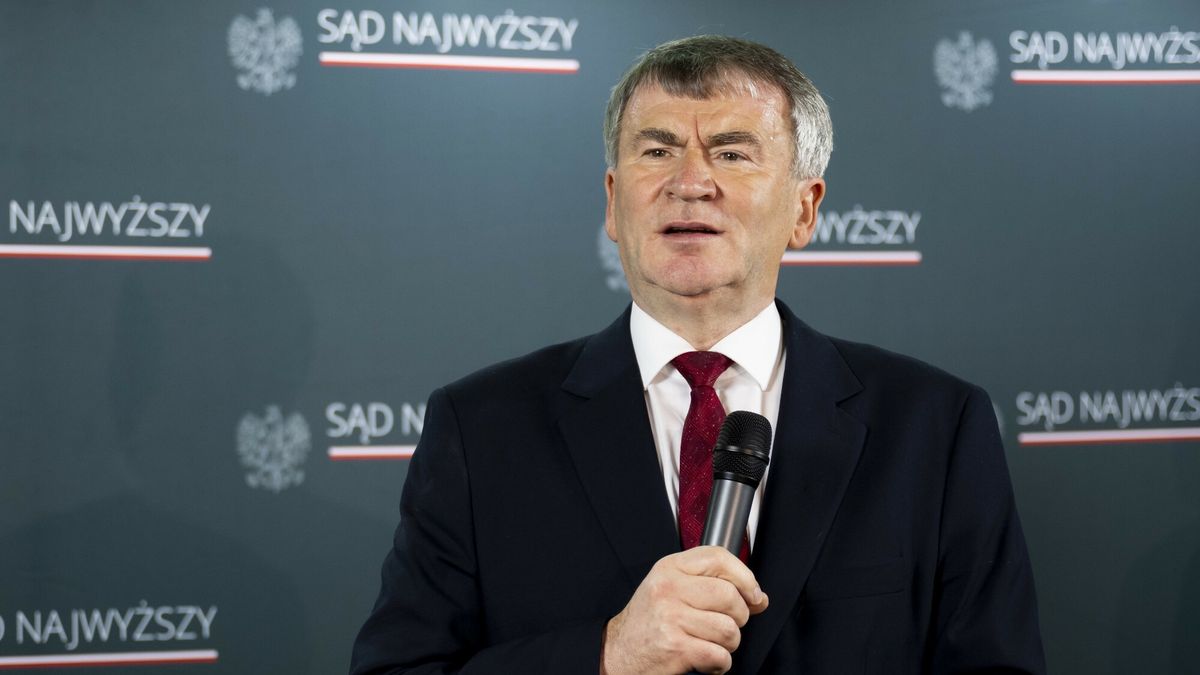 Kiedy posiedzenie KRS? I prezes SN zapowiada decyzję