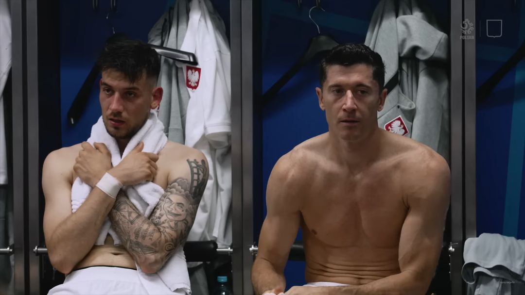 Szok i rozpacz. Pokazali, co działo się w szatni Polaków