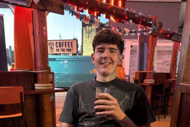 Myśleli, że to infekcja ucha. Nastolatek zmarł