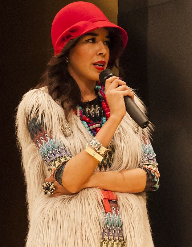 Macademian Girl uczy, jak się ubierać... - Pudelek