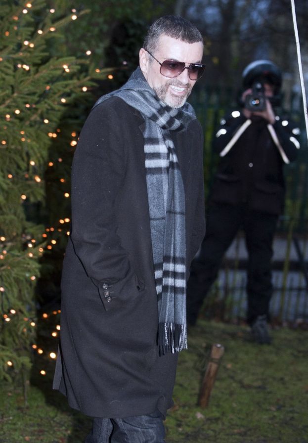 Michael po wyjściu ze szpitala! (PIERWSZE ZDJĘCIA) - Pudelek