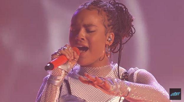 Występ Sary James w PÓŁFINALE amerykańskiego "Mam Talent" ZACHWYCIŁ ...