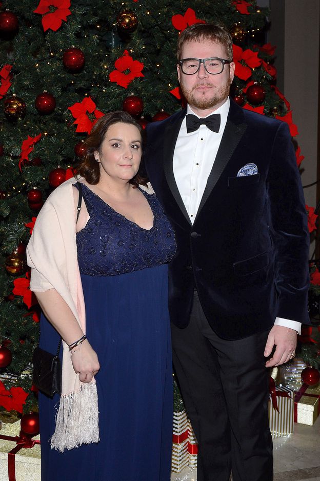 Żona "księcia" otworzyła hotel. Szok, ile trzeba zapłacić - Pudelek