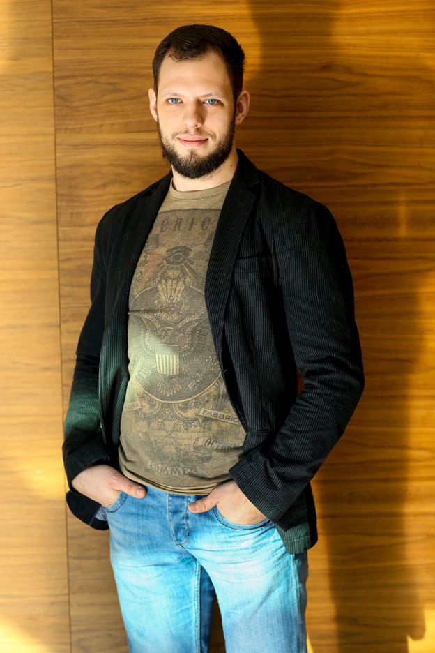 Tak dziś wygląda gwiazda serialu "Tata, a Marcin powiedział..." - Pudelek