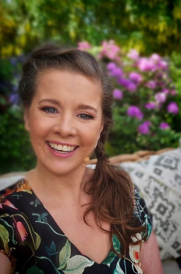 Anna Powierza szybko pożałowała, że zrobiła sobie botoks: “Ruszała mi się TYLKO CZĘŚĆ TWARZY ...