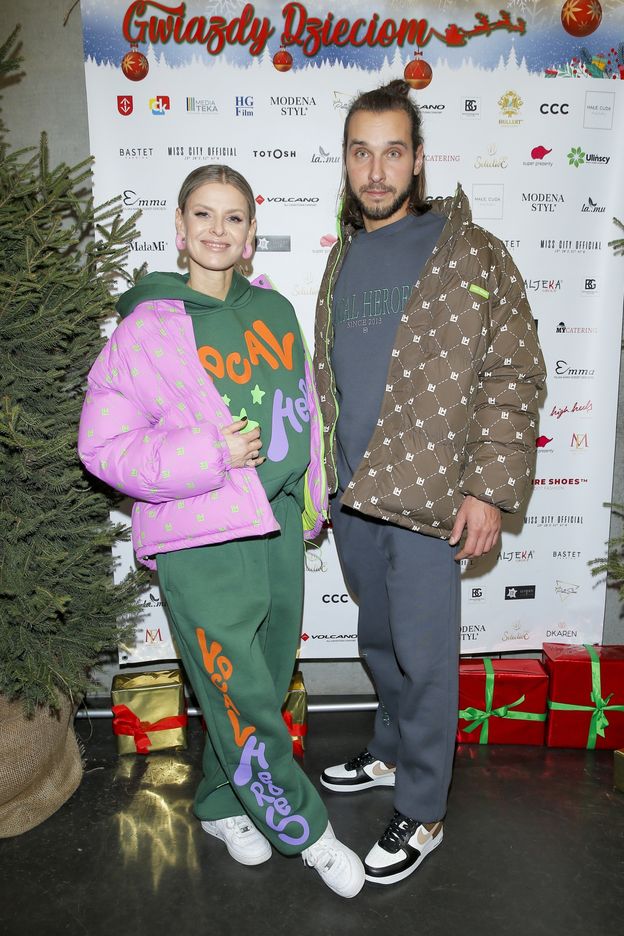 Mandaryna pokazała NOWEGO PARTNERA na ściance! Parka jak z obrazka ...