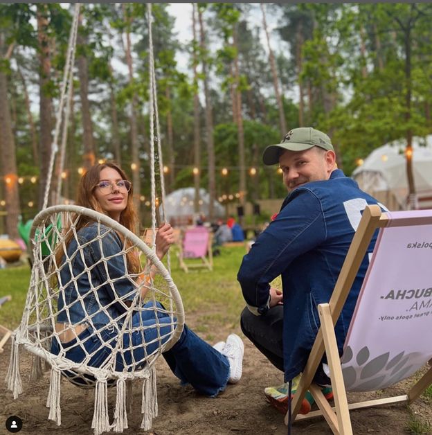 Antek Królikowski na festiwalu z Izą. Pozowali w bliźniaczych ... Antek Królikowski na festiwalu z Izą. Pozowali w bliźniaczych ...