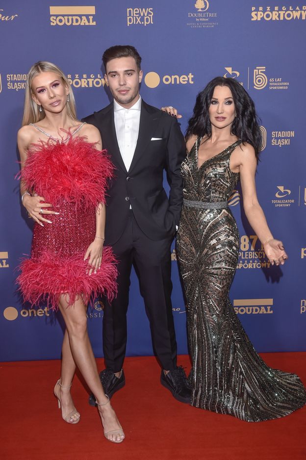 Leon Myszkowski zestawia stare zdjęcia swoje i dziewczyny, ujawniając ...