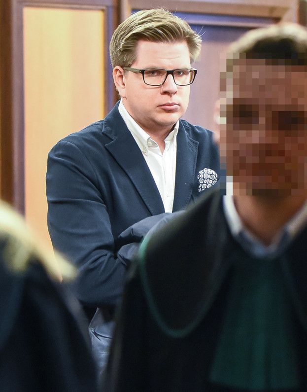 Filip Chajzer udostępnił dane internauty, który opublikował obraźliwy ...