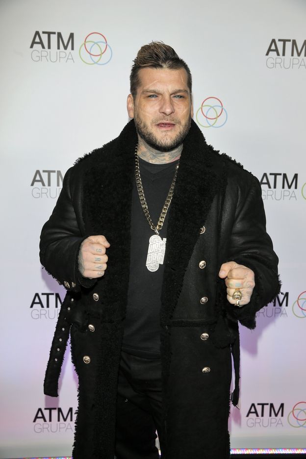 Była kochanka Popka odpowiada na oskarżenia: "To ja byłam zastraszana i ...