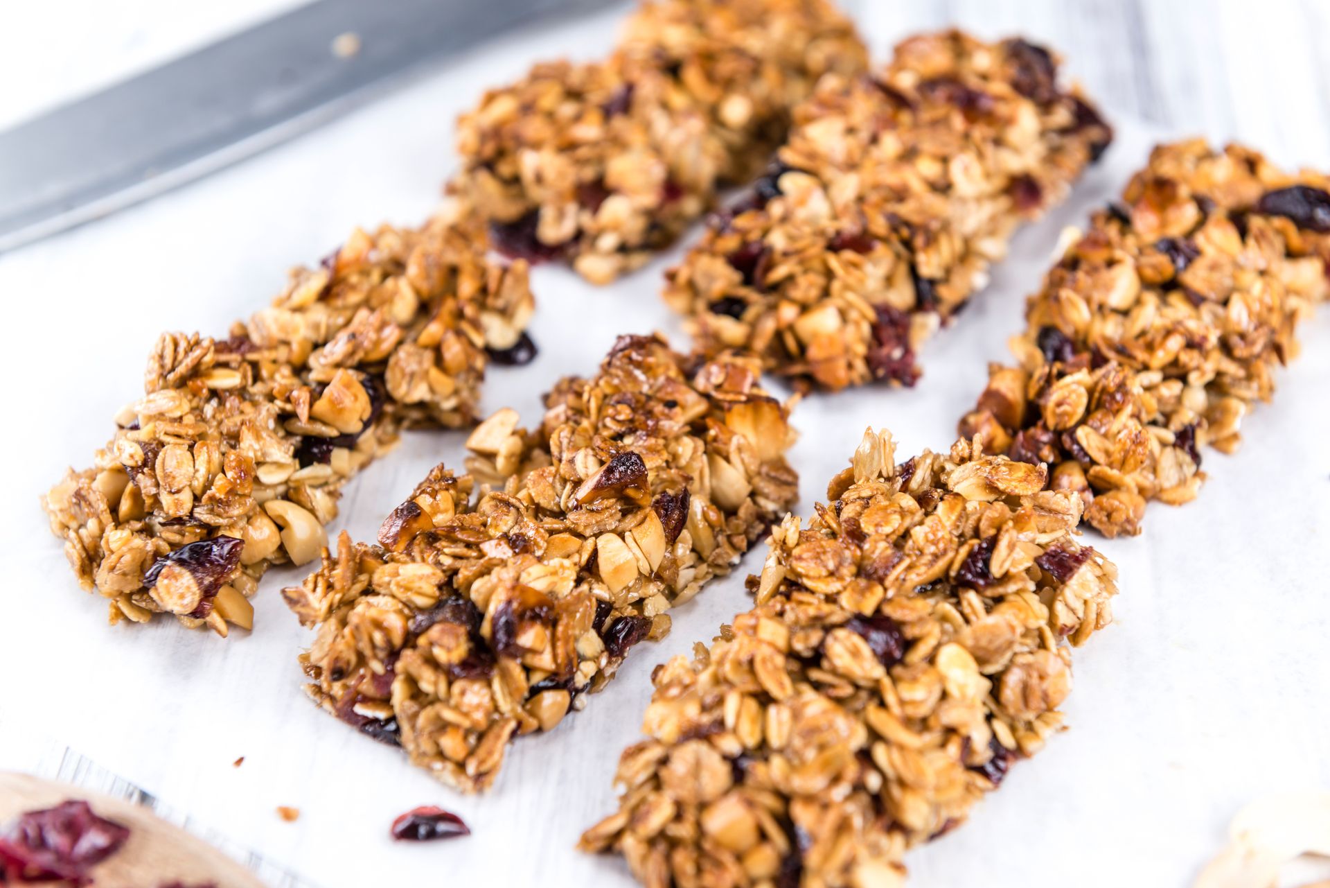 Zdrowe batony robię w domu. Dzieci za nimi przepadają